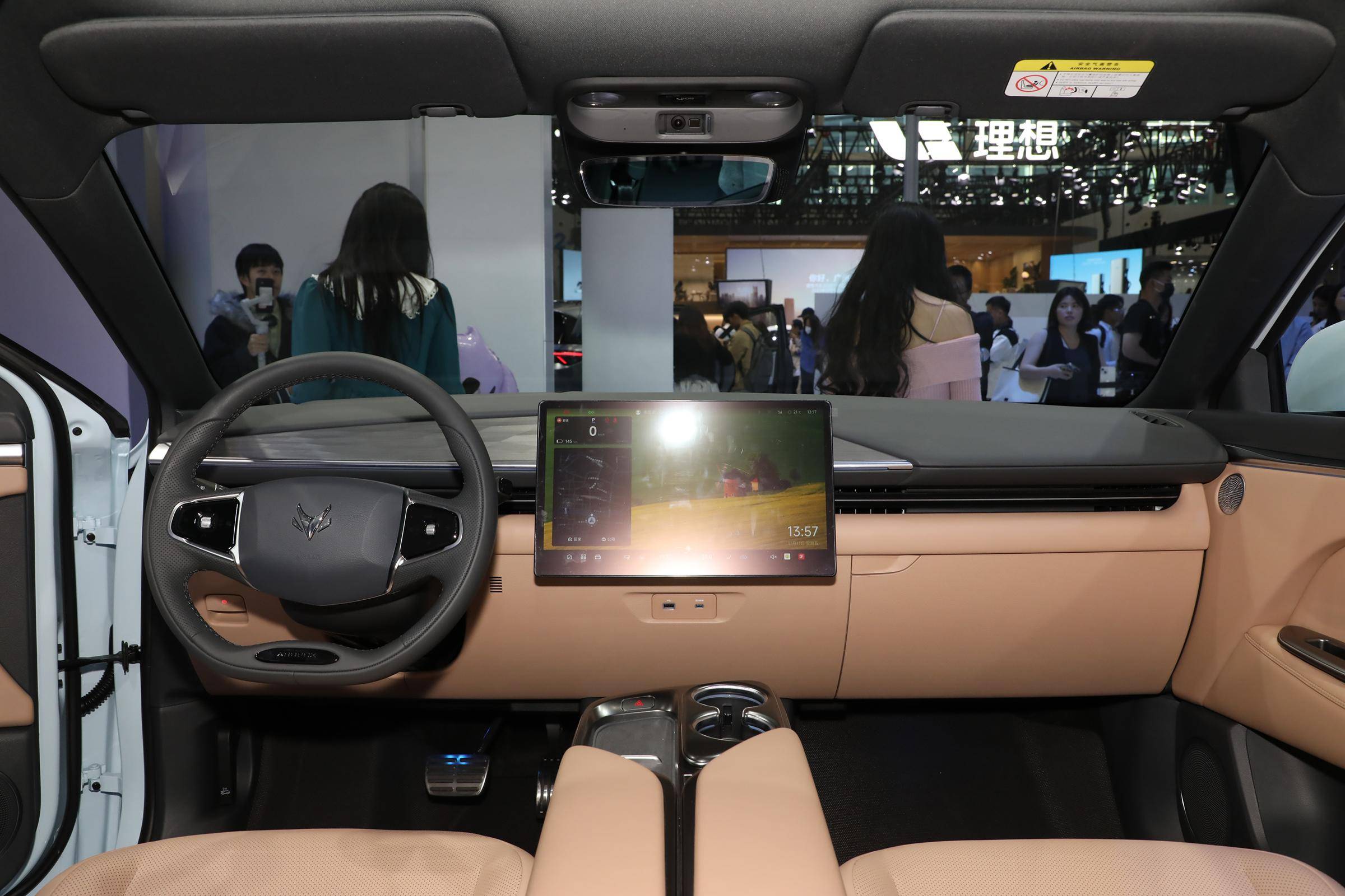 全新中型SUV，极狐阿尔法T5将于11月30日预售，竞争宋PLUS EV_搜狐汽车_搜狐网