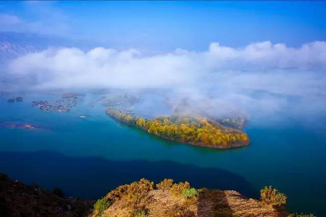 层林尽染 | 铺平秋天的画卷，让大美青海告诉你颜色的秘密···_旅游
