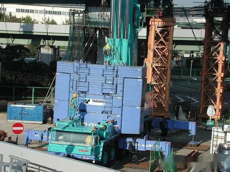 东瀛最强直男，独树一帜的全地面起重机 TADANO AR5500M_搜狐汽车_搜狐网