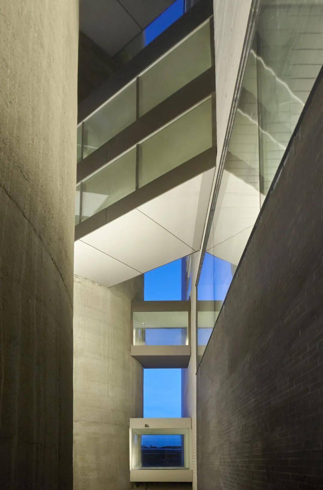 阿塞尔·维伍德 | 西方最懂侘寂美学的人_Axel