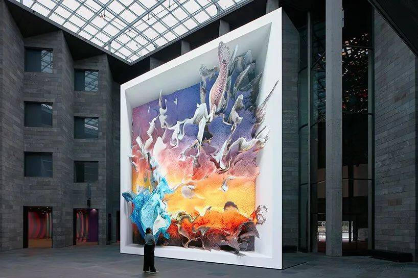 艺术家Refik Anadol最新沉浸式作品—量子记忆（Quantum Memories）-搜狐大视野-搜狐新闻