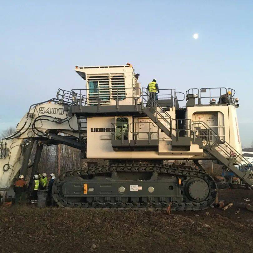 利勃海尔R9400E电动液压挖掘机正式交付紫金矿业塞尔维亚铜矿 - 液压汇