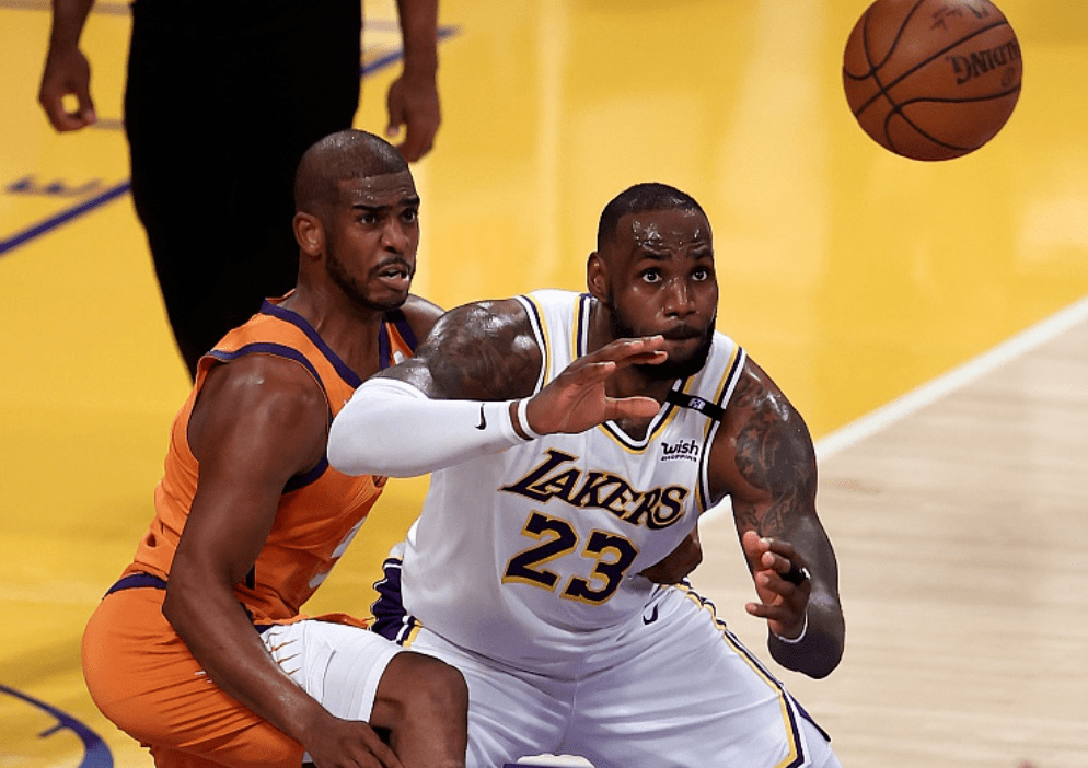 NBA:38分15篮板28助攻，坚持了4场！打败詹姆斯，这是你最后的机会了_保罗