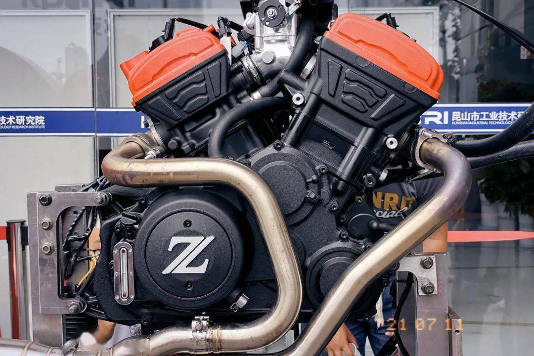 埋头干大事，柴特摩托自行研发了一款1000cc发动机！_搜狐汽车_搜狐网