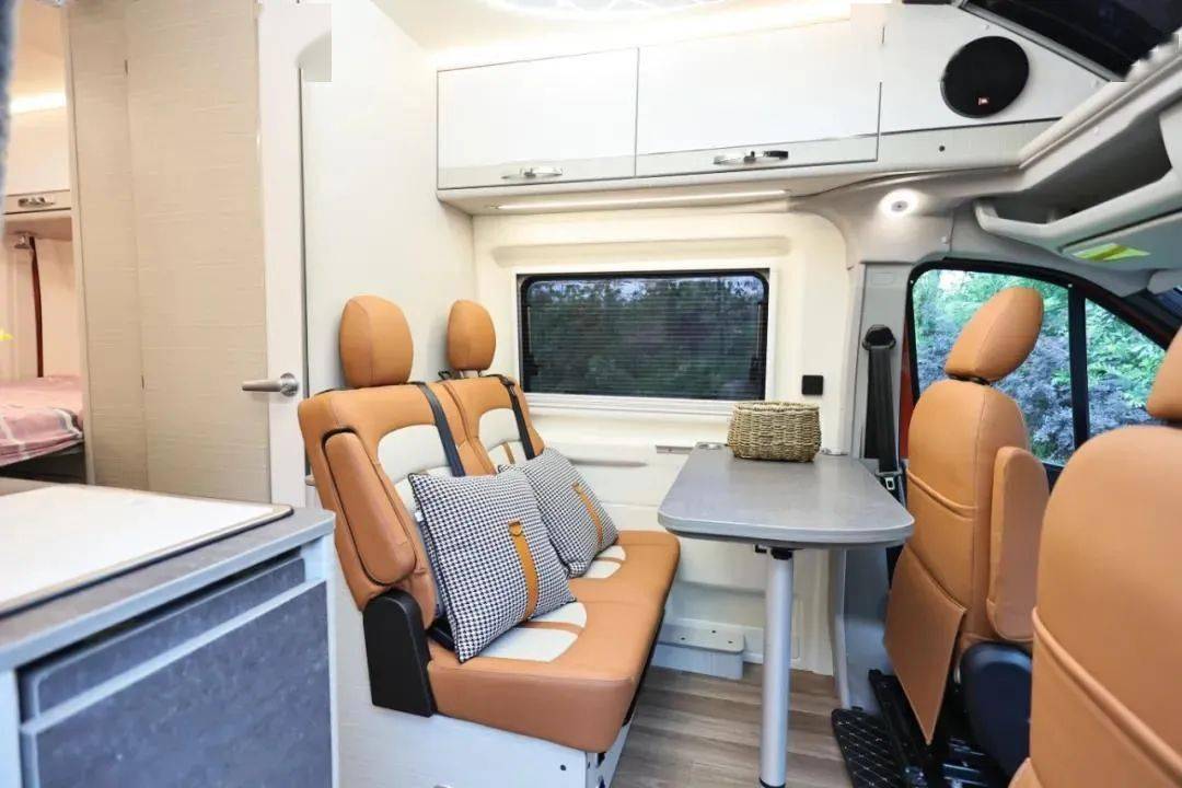 瑞弗·启界R600 上汽大通V90底盘 空间堪比C型 内外豪华符合年轻人审美_搜狐汽车_搜狐网