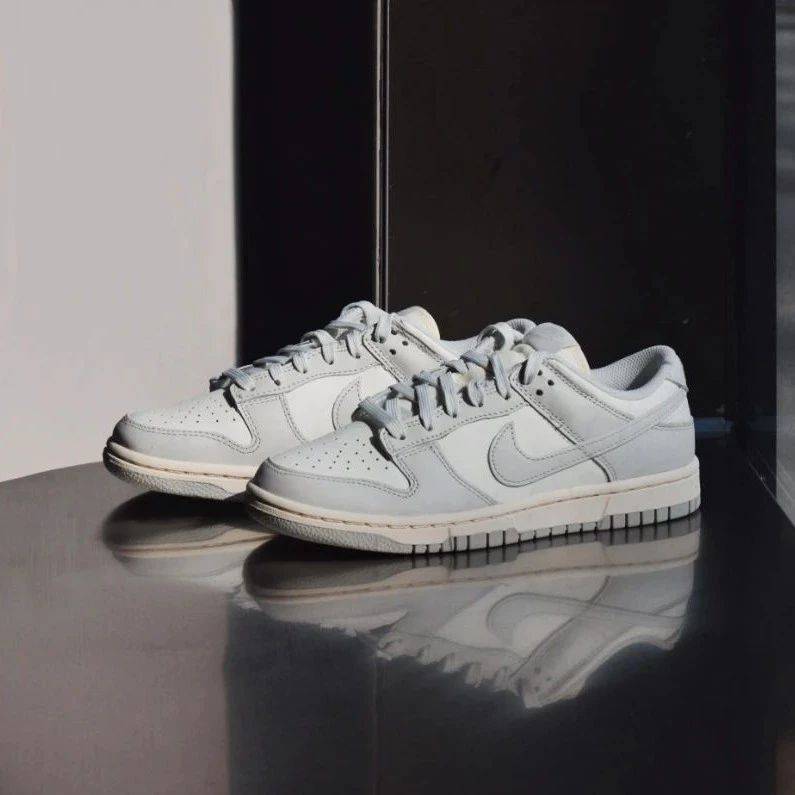 SOAR 新品预览｜WMNS NIKE DUNK LOW “LIGHT BONE”_Dunk