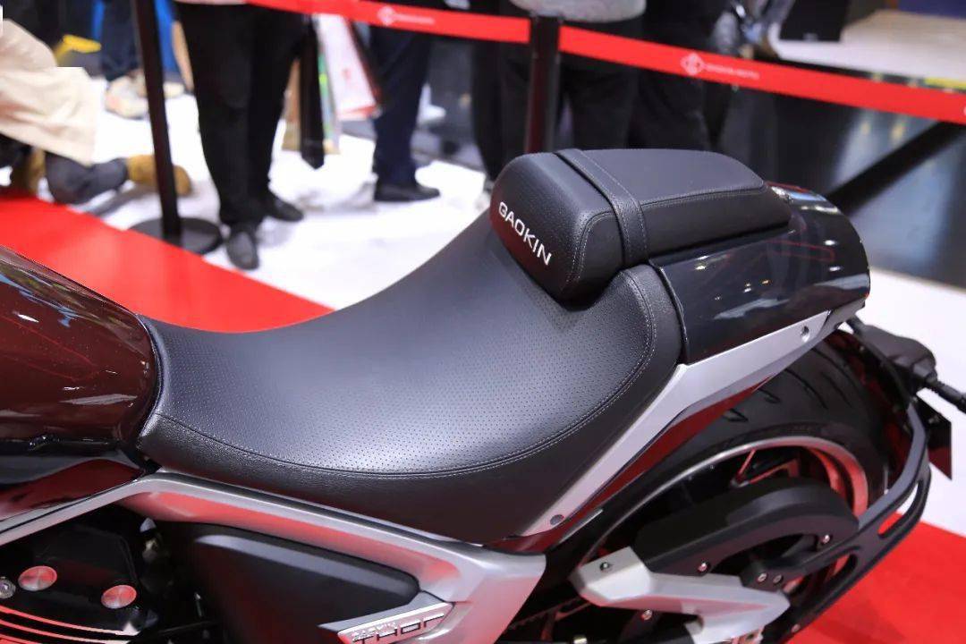 【2021中国摩博会】高金亮相猛料，GK1200复古街车、THOR1000 V缸巡航首次曝光！-搜狐大视野-搜狐新闻