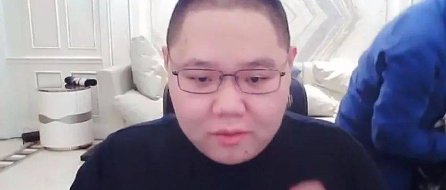 PDD爆料成真？S11未落幕，LPL再传新瓜：多队要转手，包括1人气队_战队