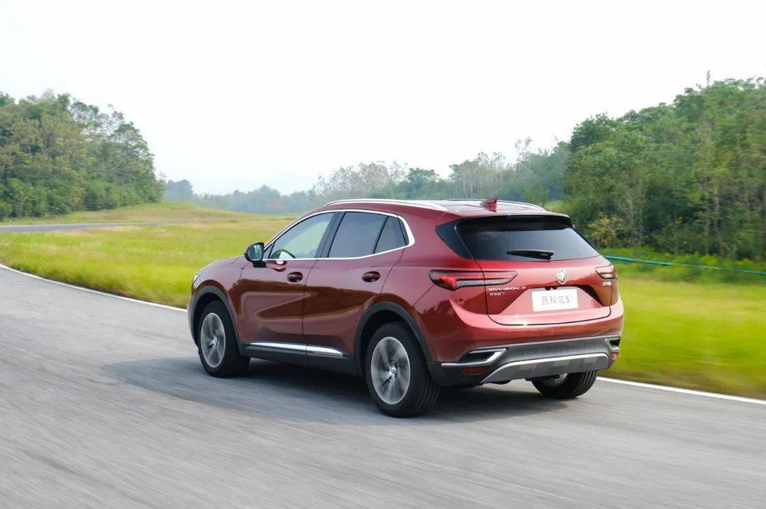 全新1.5T+9AT，210马力同级最猛，操控有意外惊喜，开过才知道！_搜狐汽车_搜狐网