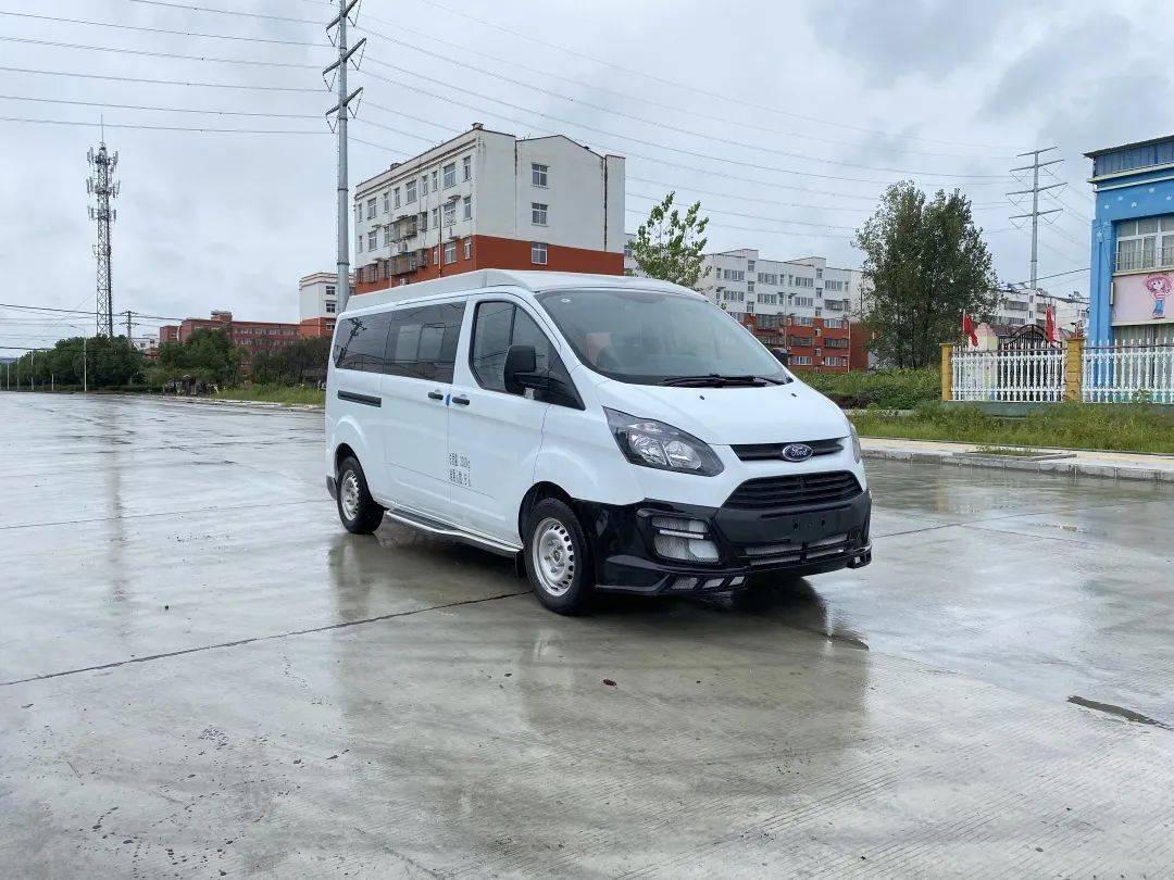 12.10 南京房车展：搏创低顶商旅版V362 升降顶＋航空座椅 可下地库的房车正式上市！_搜狐汽车_搜狐网