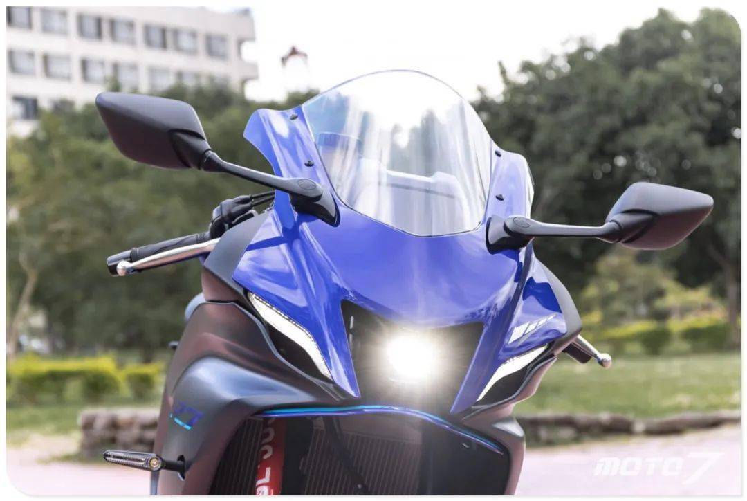 [ YAMAHA ] 2022 YZF-R7 台湾首测：操控、动力是否可以？_搜狐汽车_搜狐网