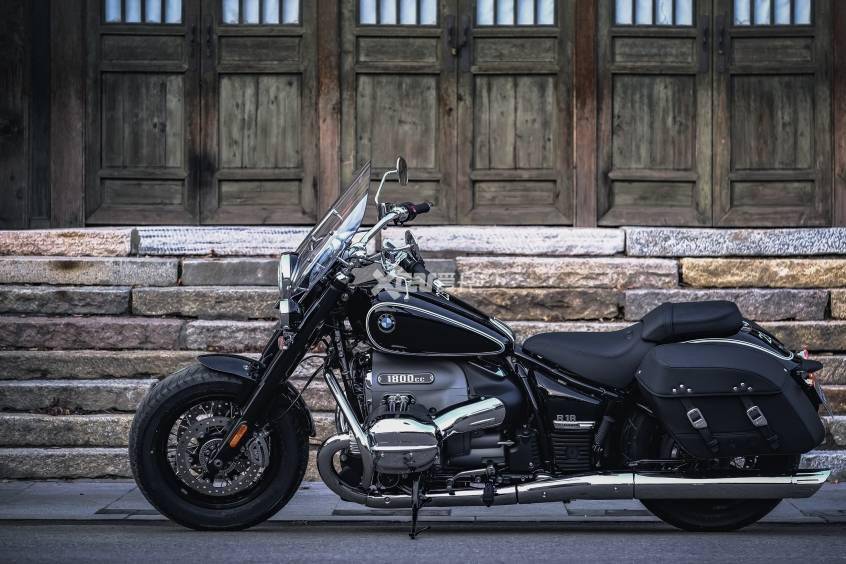 令人难以抗拒的机械感 试驾史上最大拳击手-宝马R18_搜狐汽车_搜狐网