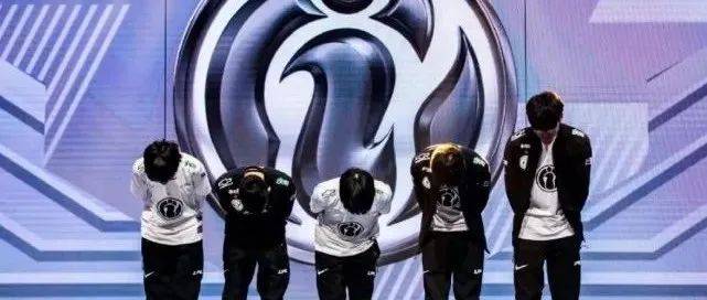 IG成为德杯唯一全胜战队！翻盘击败LGD，4胜战绩晋级！恐将成为明年黑马_淘汰赛_实力_比赛