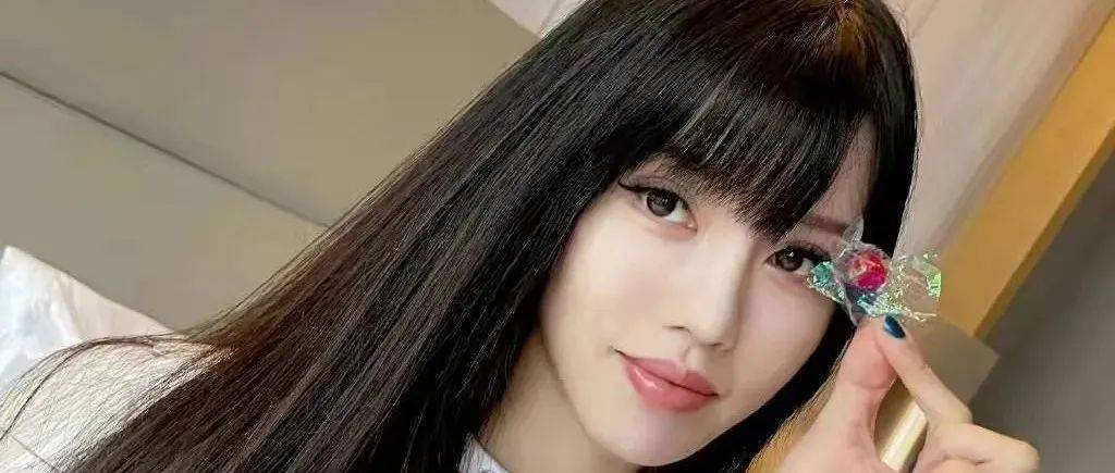 突发！By2妹妹吞药自杀进急诊_Yumi_her_Bai