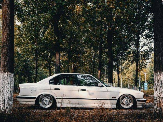 宝马E34，1998属于那代人的梦想，现代人追求品~_搜狐汽车_搜狐网