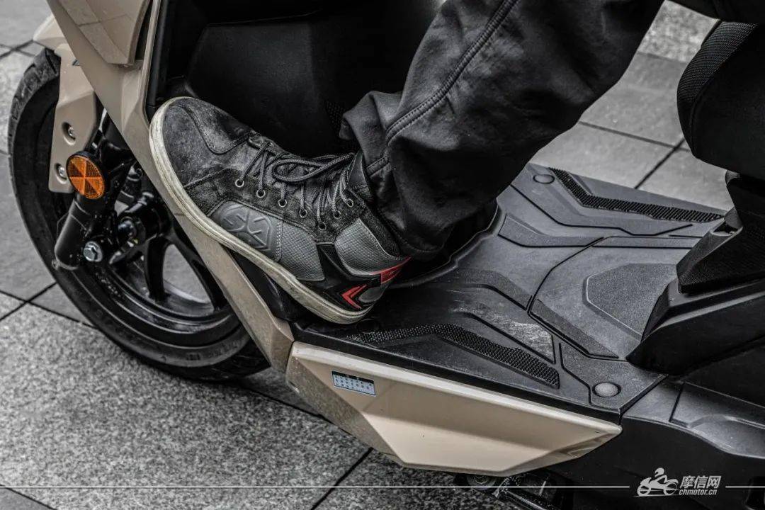 高颜带感又好用——光阳Racing X150测评_搜狐汽车_搜狐网