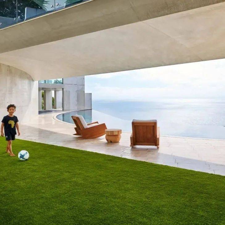 1.3亿的钢铁侠之家，太科幻了！_Razor_Bluff_空间