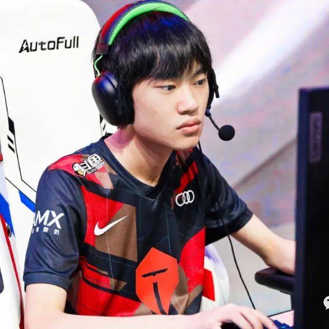 海外网友热议TES击败JDG：Knight该去更好的战队！Tian还是很粗糙_比赛_胜利_世界