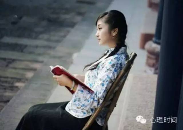 不要轻易放弃感情,谁都会心疼!真情缘分你的脸