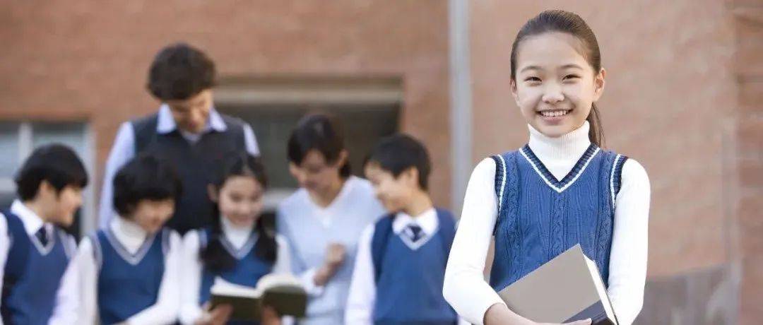 启航！小小留学生丨低龄海外留学如何规划？点这里！中国直播国际学校