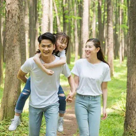 看绿色能保护视力?别再 骗”孩子了家长眼球眼睛