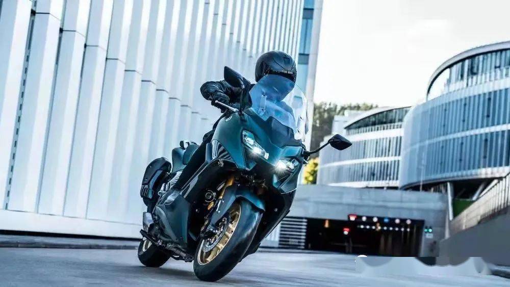 【接受预定】全面升级的豪华配置 — 2022款 TMAX560_搜狐汽车_搜狐网