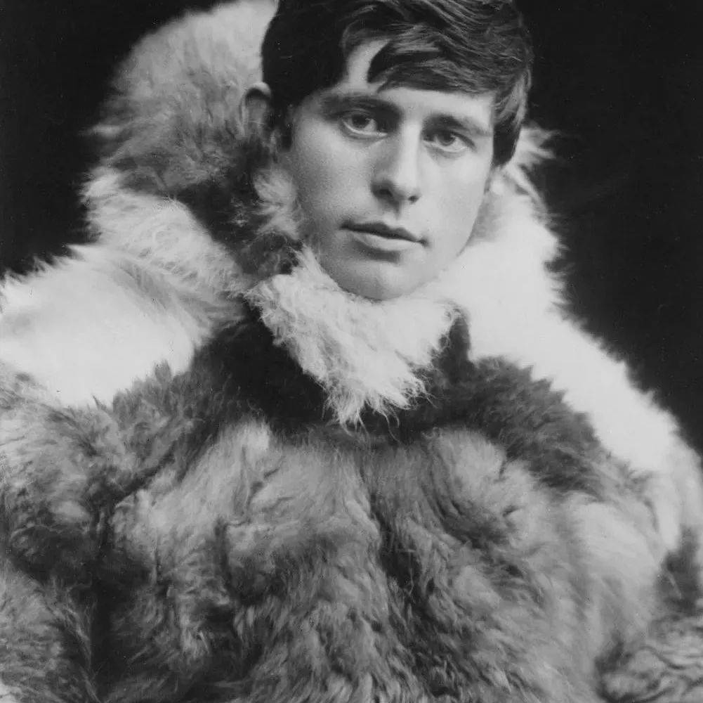 [加拿大]Peter Freuchen以难以置信的方式从北极圈死里逃生｜知名第五次Thule探险活动期间的奇遇_雪橇_皮毛_头部