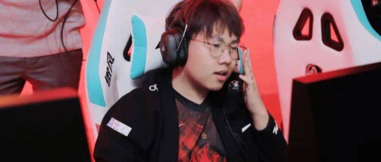 前FPX打野Bo正式加盟VIT！网友：欧洲打野要被打爆了_Perkz_赛季_因为