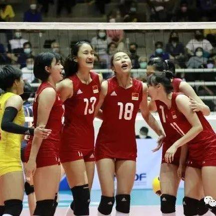 U18女排亚锦赛中国2-3惜败摘银 日本队实现8连冠_陈曦悦_王音迪_决赛
