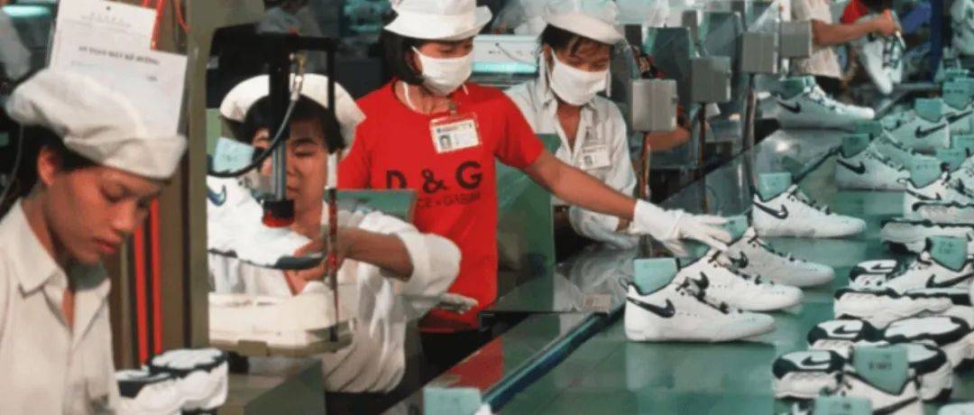 一夜蒸发800亿！鞋厂因订单要求扩厂！_Nike_耐克_中国