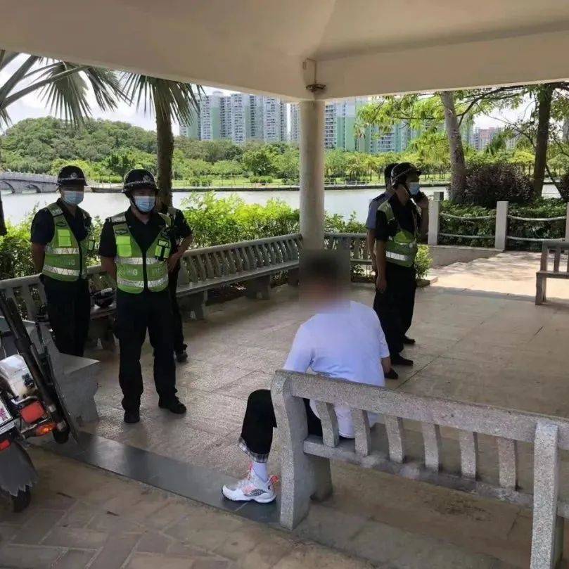 阳江鸳鸯湖一男孩欲跳湖轻生市公安局报警警情