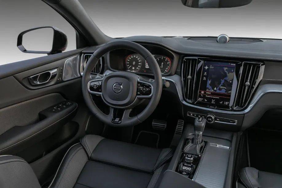 8AT换双离合，新款沃尔沃S60售29.69万起_搜狐汽车_搜狐网