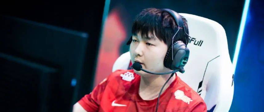 心态炸了！WE惨遭8连败后，biubiu连夜更改韩服ID！自嘲：去就崩_教练_比赛_选手