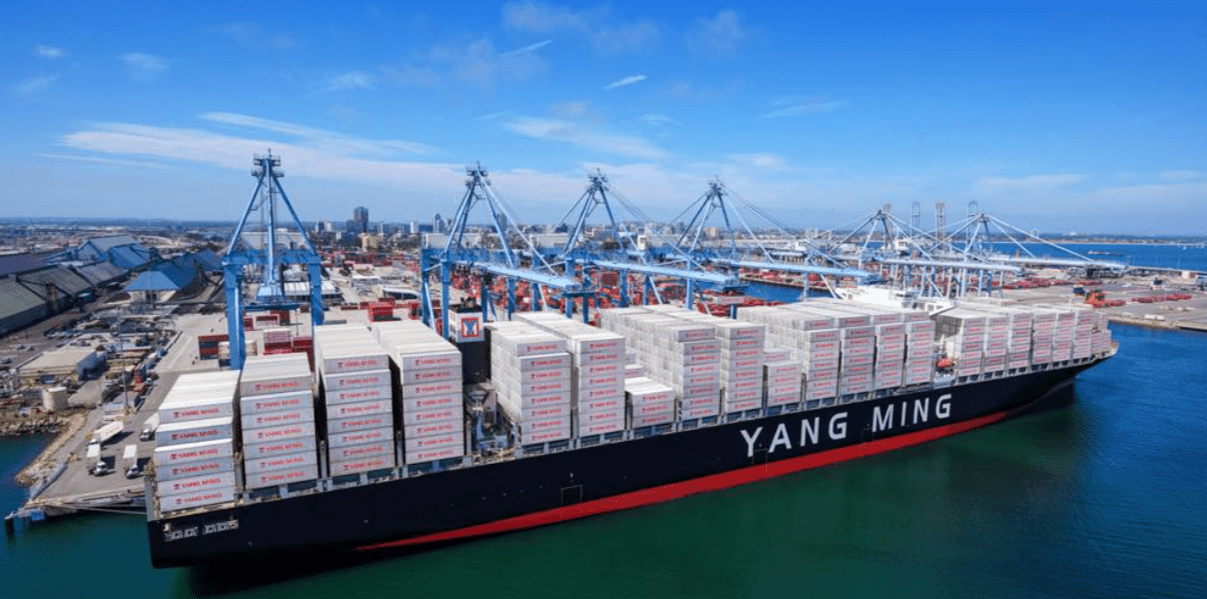 阳明11,000 TEU新船「士明轮」 投入美西航线_海运_营运_船舶