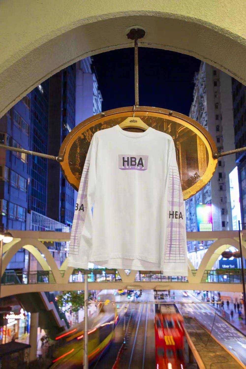 陈冠希上脚AJ新联名亲自担任模特！HBA推出JUICE店铺限定单品_Juice_品牌_门店