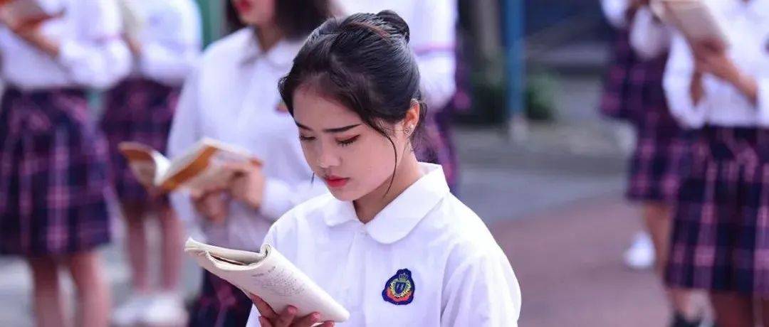 一课一题一语法：新概念英语第1册第143-144课_The_read_table