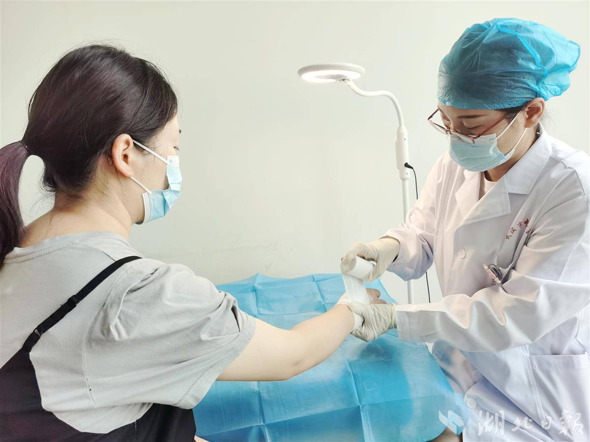 暑期儿童烫伤占一半 错误处理造成二次伤害_后湖_伤口_医生