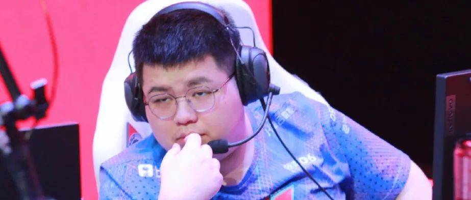 再见PandaC！Ale重回首发，对线Theshy！LNG更换阵容，迎战WBG_比赛_theshy_季后赛