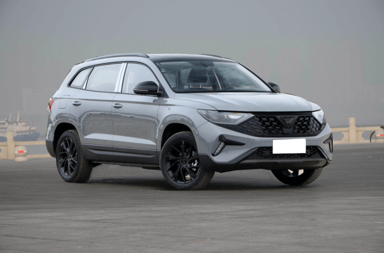 十万级SUV！新捷达VS7高光版对比哈弗H6！看完你就知道如何选择！_搜狐汽车_搜狐网