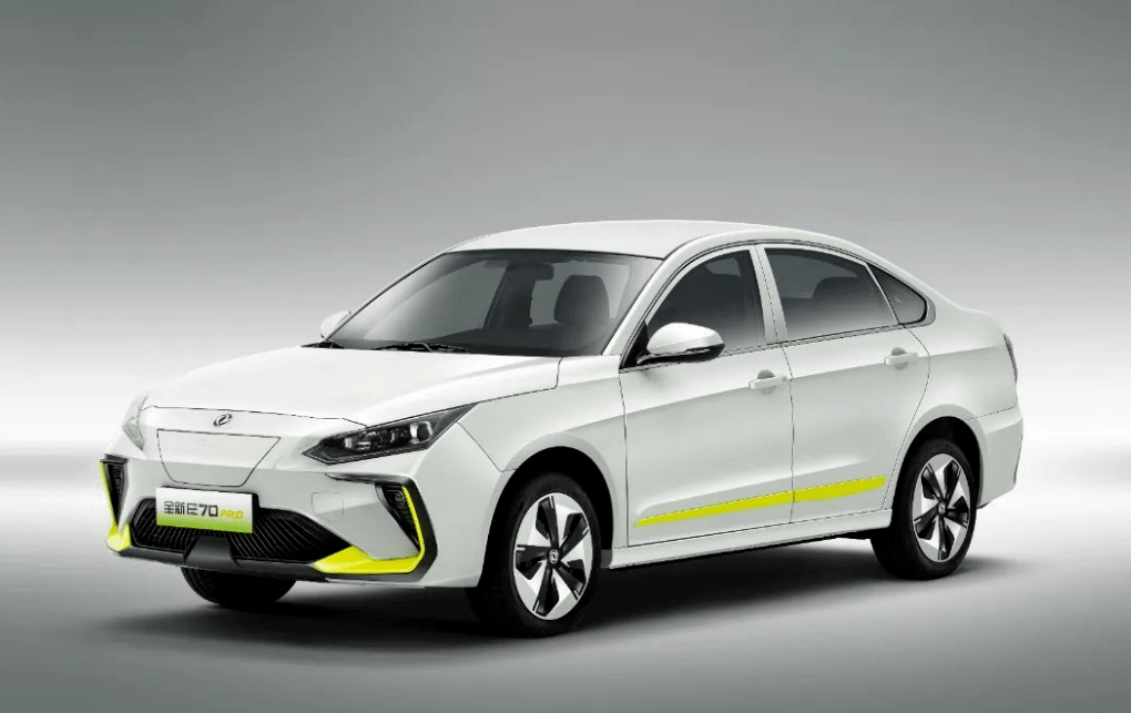 人气混动SUV，顶配10.98万！油耗4.6L，续航1100km，捡到宝？_搜狐汽车_搜狐网