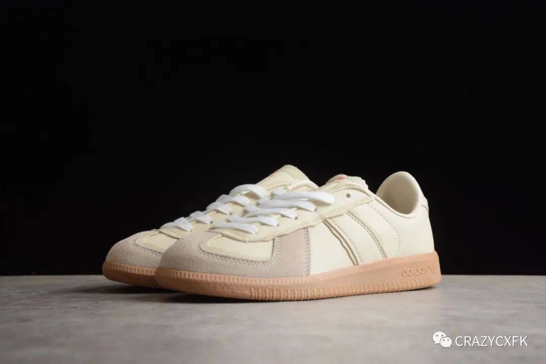阿迪达斯 Adidas German Trainer 三叶草复古风德训鞋_Army_鞋材_生胶