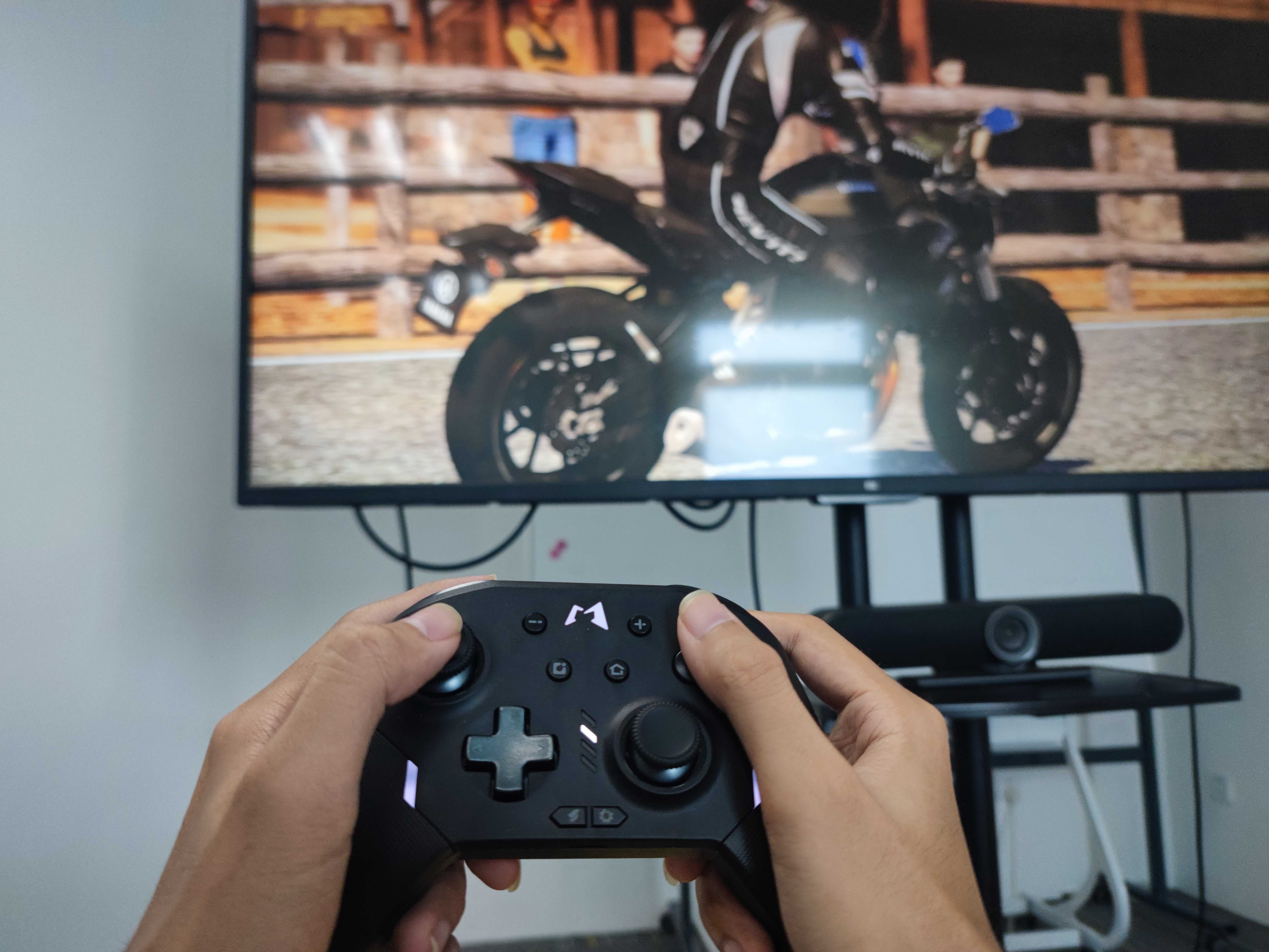 国产手柄“小金刚”，HD线性马达沉浸式游戏，switch Pro绝佳平替_扳机_按键_霍尔