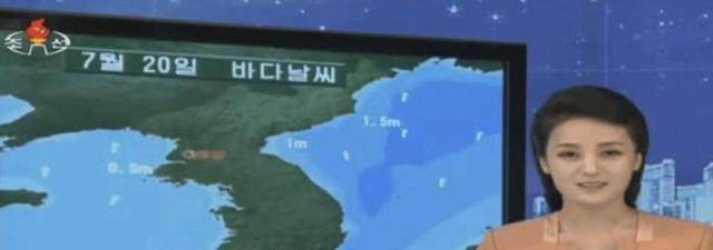 韩国天气预报，女主持人鲜明对比，为收视率不择手段_节目_穿着_的国家