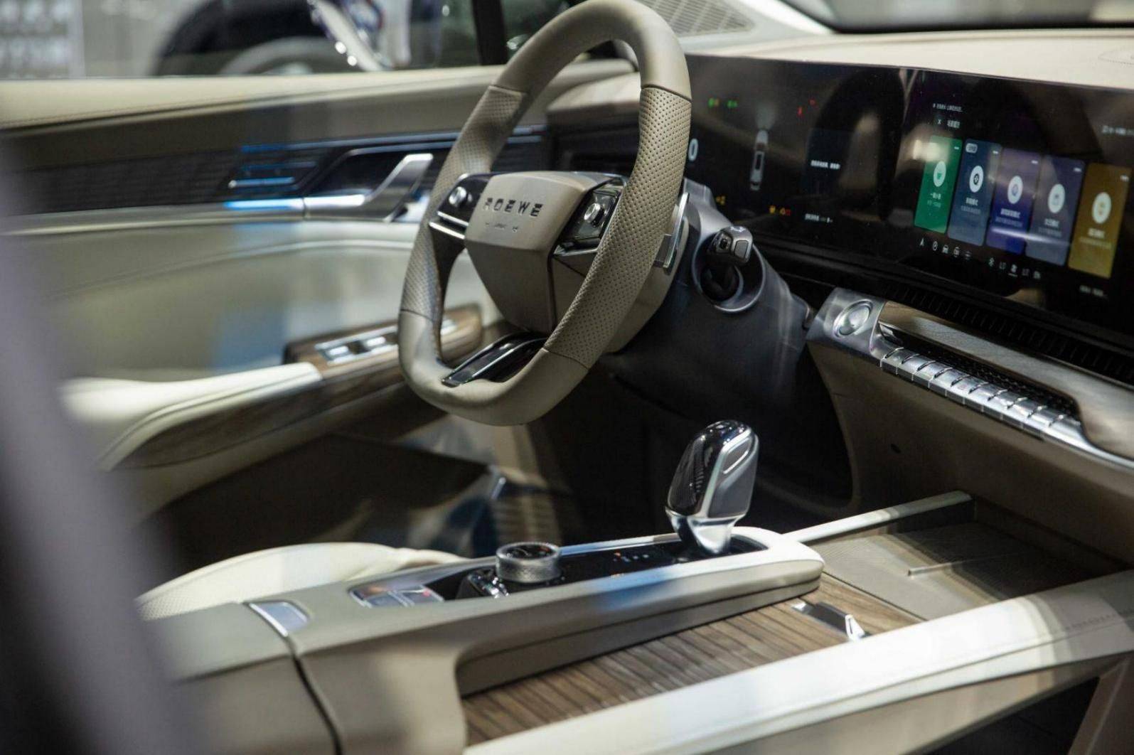 2022年值得期待的舒适大空间SUV ，就是这款全新荣威RX9_搜狐汽车_搜狐网