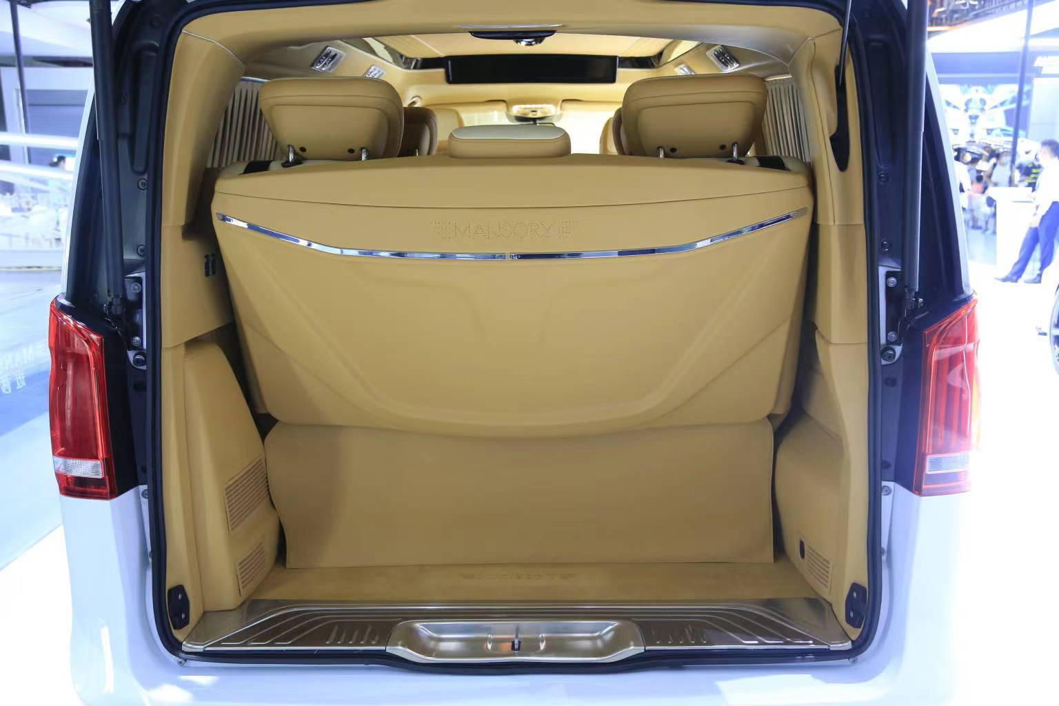 被评为日系MPV杀手的迈莎锐Noble是何神圣？造型内柔外刚与众不同_搜狐汽车_搜狐网