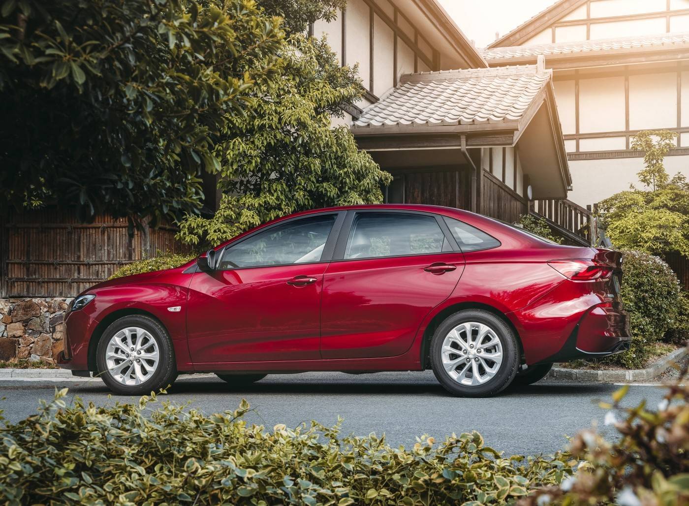 外观内饰大升级！可选1.5L/1.3T动力 新款科鲁泽正式上市！_搜狐汽车_搜狐网