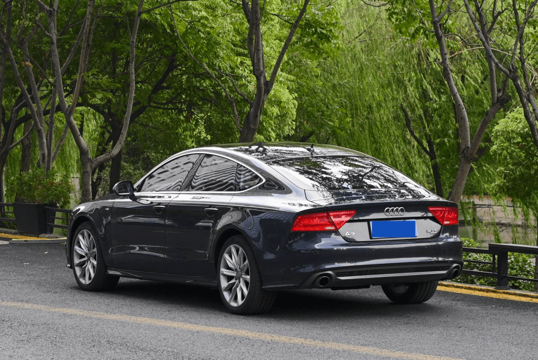 【淘车作业】二十出头买二手轿跑奥迪A7，3.0T机增+大掀背，圆年少梦想！_搜狐汽车_搜狐网