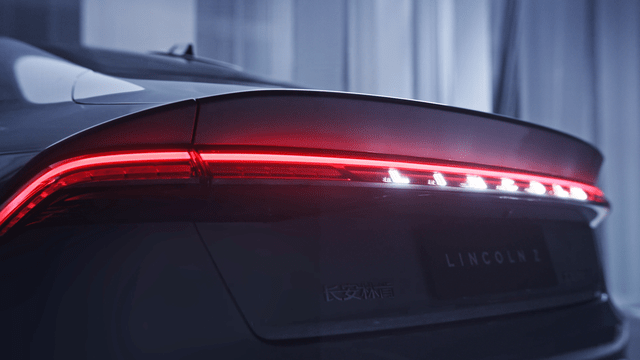 “廉价”却是好车！全系2.0T+8AT，比A4L便宜7万多，真不愧是王牌_搜狐汽车_搜狐网