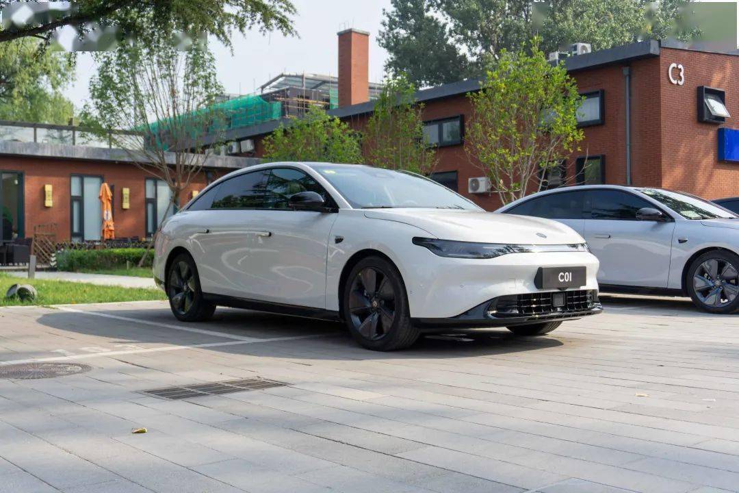 10 万 + 订单量的零跑 C01 是真爆款吗？_搜狐汽车_搜狐网