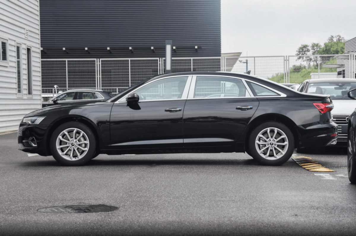 解读全新奥迪A6L，42.79万起，外观升级+3种动力可选，值得买吗？_搜狐汽车_搜狐网